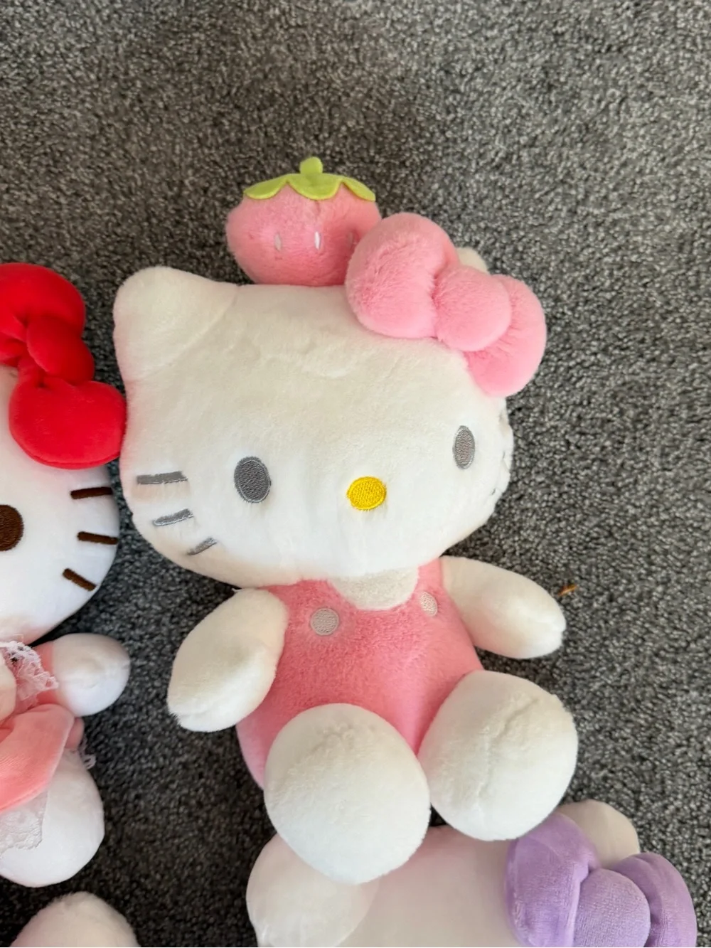 Sanrio | Toys | Sanrio Hello Kitty Plush Lot Of 4 Pastel Fruit Floral ...